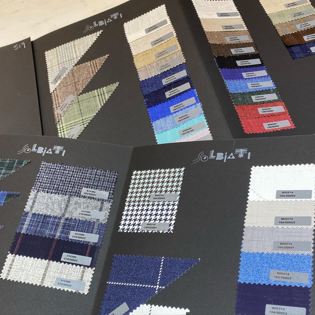 Selecting The Best Fabric For Your Bespoke Suit - Meiko Tailor